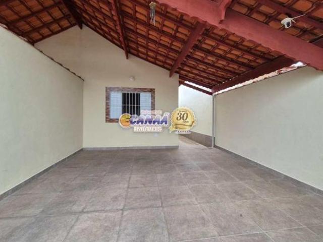 Casa à Venda em Excelente Localização em Mongaguá – Litoral Sul de São Paulo!