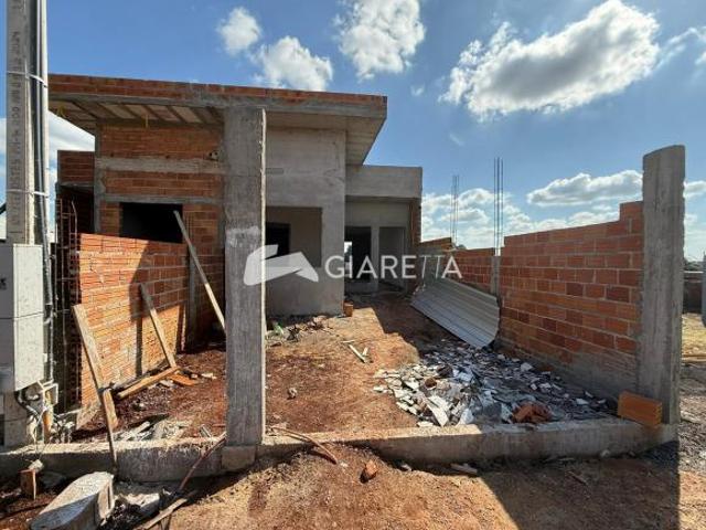 Casa à venda em excelente localização, JARDIM COOPAGRO, TOLEDO PR