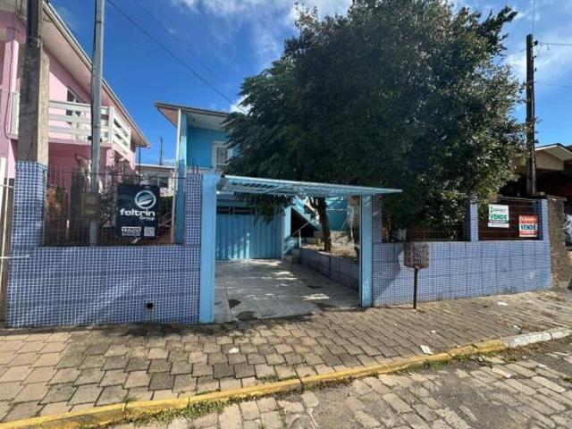 Casa à venda em Farroupilha, Cinquentenário 3 Dormitórios, 2 Vaga
