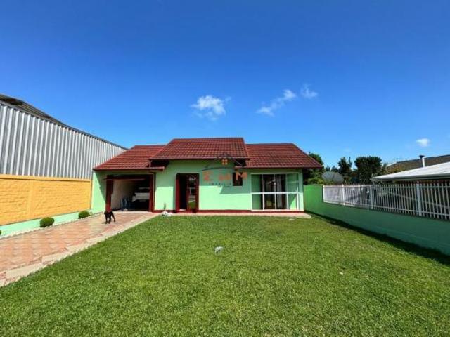 Casa à venda em Farroupilha, Belvedere 3 Dormitórios, Piscina e C