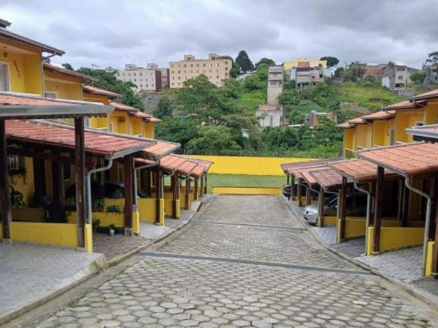 Casa à venda em Ferraz de Vasconcelos