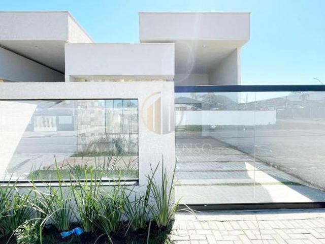Casa à Venda em Figueira Guaratuba