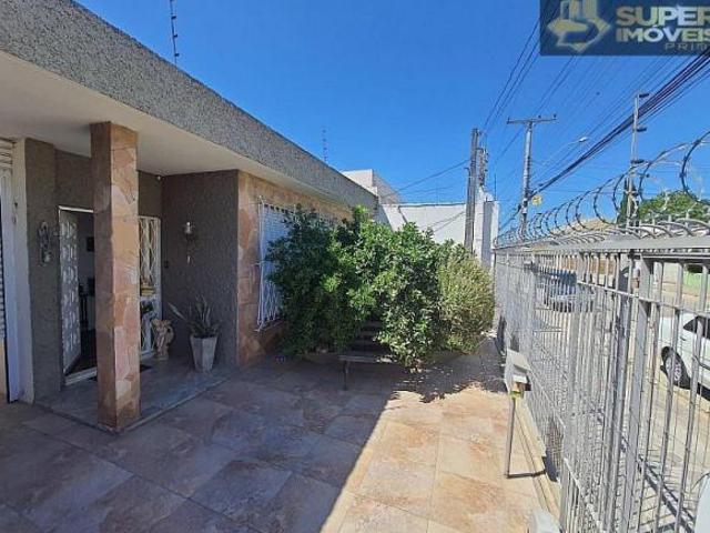Casa à venda em Fragata