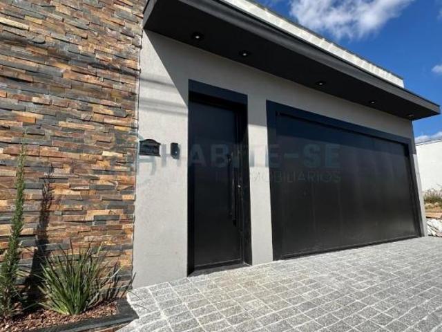 Casa à venda em Franca SP, Jardim Natal I: 3 quartos, 1 suíte, 2 salas, 1 banheiro, 2 vagas, 155m²