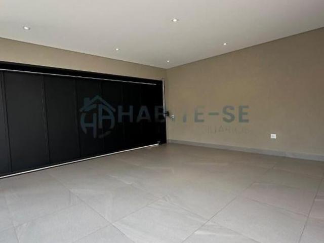 Casa à venda em Franca SP, Jardim Piratininga II: 3 quartos, 2 suítes, 2 salas, 1 banheiro, 2 vagas