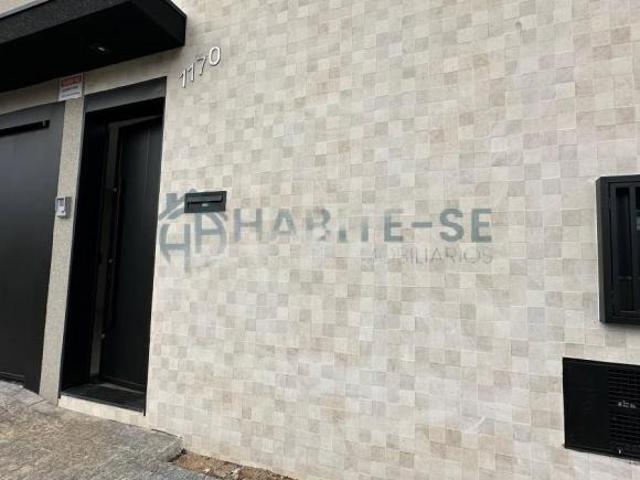 Casa à venda em Franca SP, Res. Gramados: 3 quartos, 1 suíte, 2 salas, 2 banheiros, 4 vagas, 180m²!
