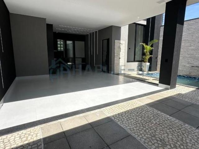 Casa à venda em Franca SP, Residencial Tellini: 3 quartos, 3 suítes, 2 salas, 1 banheiro, 4 vagas, 1