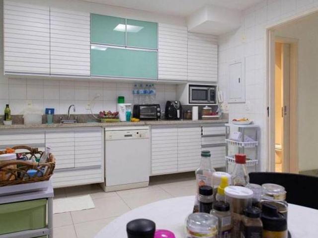 Casa à Venda em Francisco Morato I 3 Suítes I 3 Vagas I Quintal I Área de Lazer Gourmet
