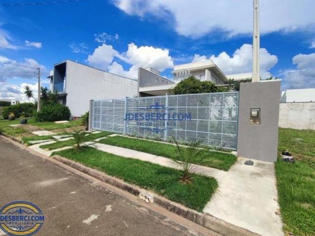 Casa à venda em Holambra