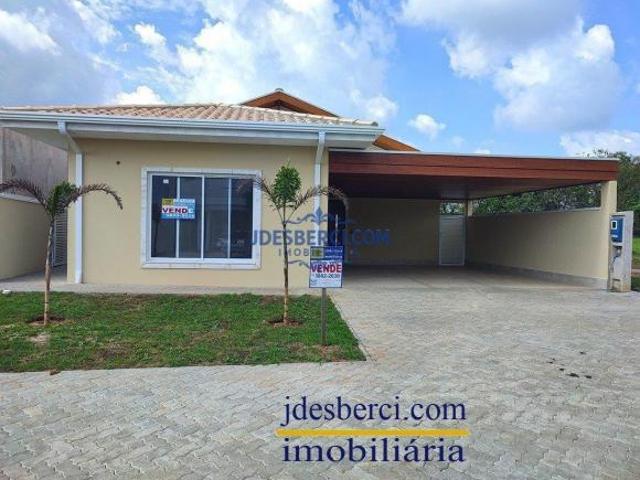 Casa à venda em Holambra