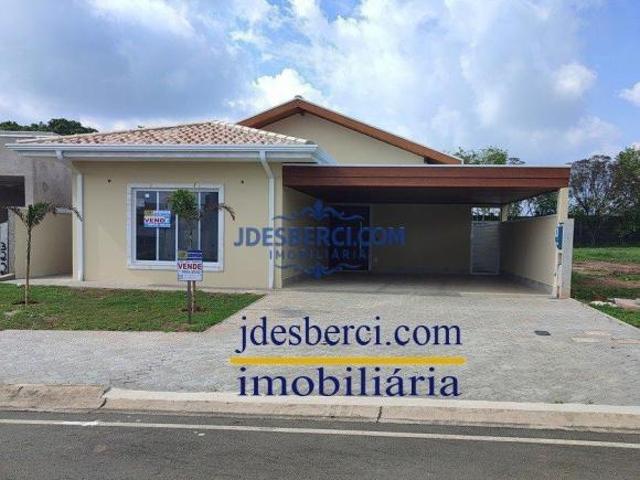 Casa à venda em Holambra
