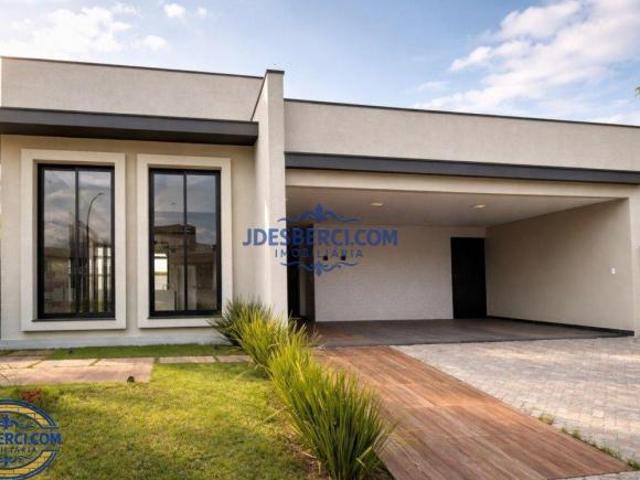 Casa à venda em Holambra