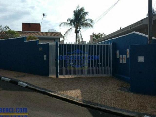 Casa à venda em Holambra