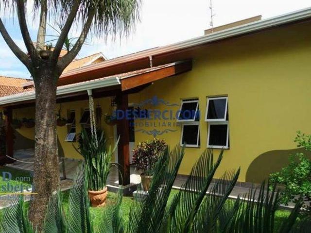 Casa à venda em Holambra