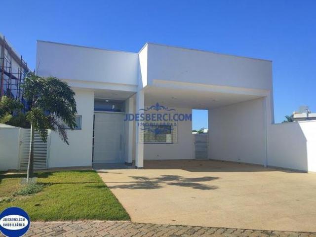 Casa à venda em Holambra