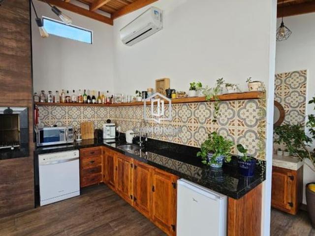 Casa à venda em Hortolândia, Jardim Golden Park Residence, com 4 quartos, com 200 m²