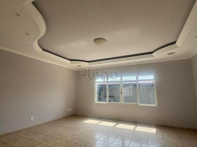 Casa à venda em Hortolândia, Loteamento Remanso Campineiro, com 3 quartos, com 255 m²
