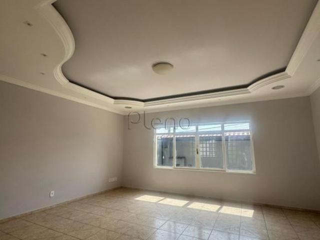 Casa à venda em Hortolândia, Loteamento Remanso Campineiro, com 3 quartos, com 255 m²