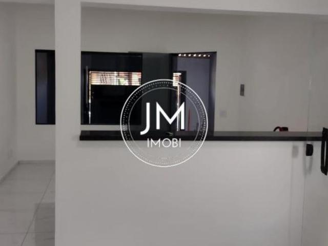 Casa a venda em Hortolândia, no Jardim Nova Hortolândia com 2 quartos e 2 vagas cobertas
