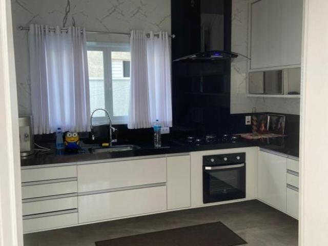 Casa à venda em Hortolândia, Parque Olívio Franceschini, com 3 quartos, com 167 m²
