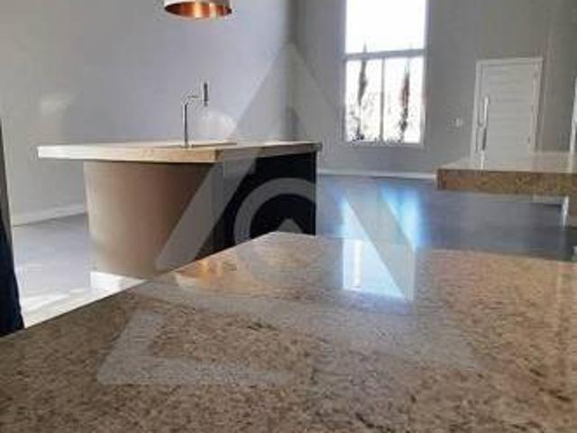 Casa à venda em Hortolândia, Parque Olívio Franceschini, com 3 quartos, com 184 m²