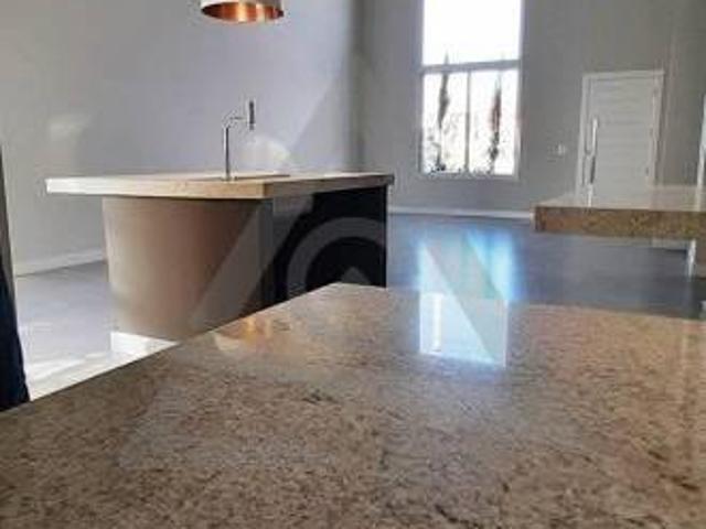Casa à venda em Hortolândia, Parque Olívio Franceschini, com 3 quartos, com 184 m²