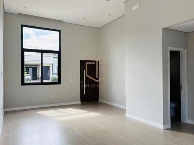Casa à venda em Hortolândia, Parque Ortolândia, com 3 suítes, com 158 m²