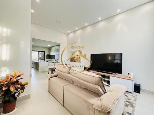 Casa à venda em Hortolândia, Parque Ortolândia, com 3 suítes, com 211 m², Residencial Jatoba