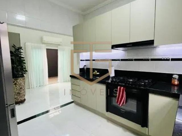 Casa à venda em Hortolândia, Parque Ortolândia, com 3 quartos, com 151 m²