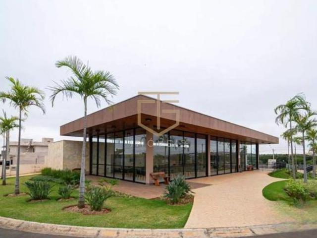 Casa à venda em Hortolândia, Parque Ortolândia, com 3 quartos, com 197 m²