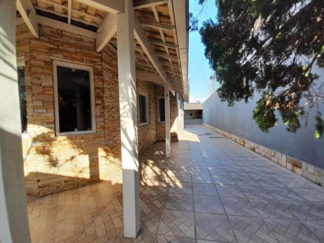 Casa à venda em Heliópolis