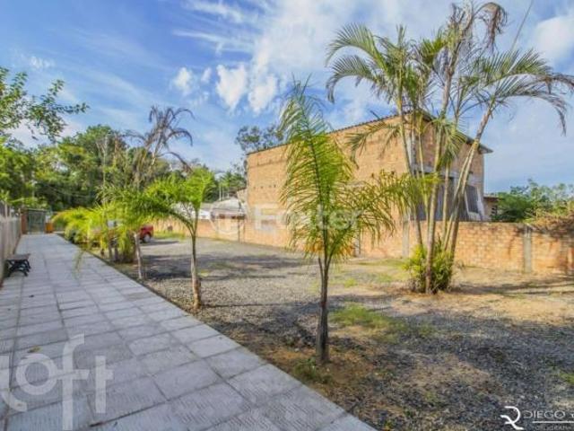 Casa à venda em Hipica com 56 m², 2 quartos, 2 vagas
