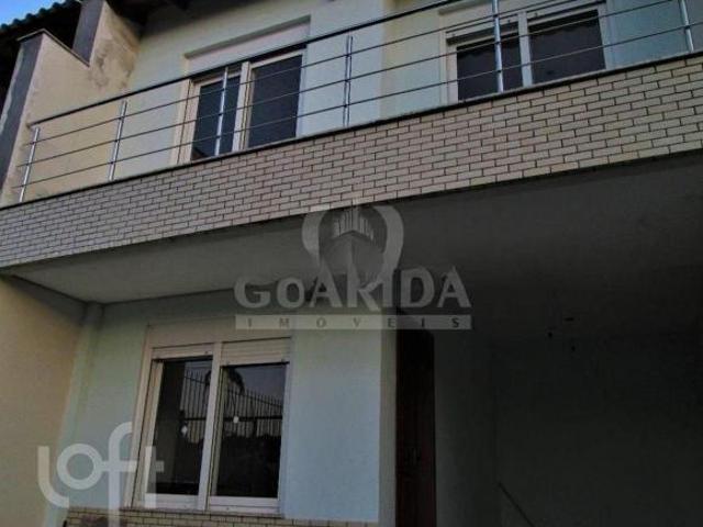 Casa à venda em Hipica com 100 m², 3 quartos, 1 suíte, 2 vagas