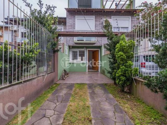 Casa à venda em Hipica com 110 m², 3 quartos, 1 suíte, 2 vagas