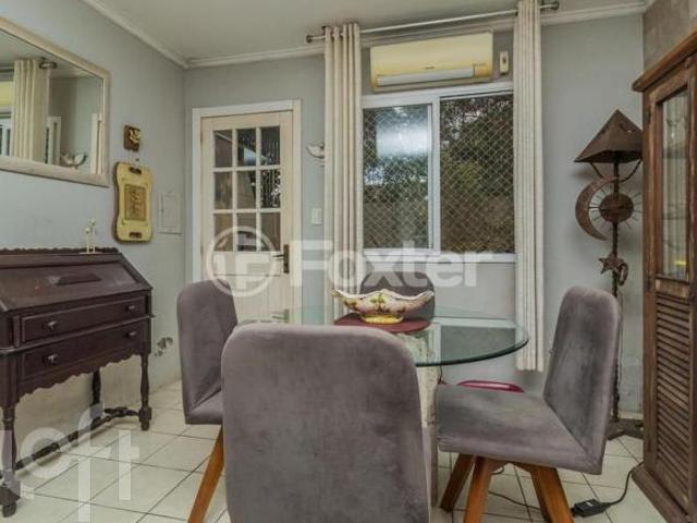 Casa à venda em Hipica com 118 m², 2 quartos, 4 vagas