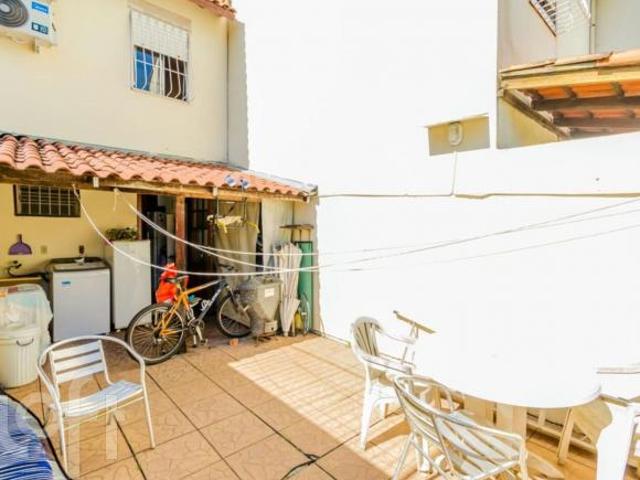 Casa à venda em Hipica com 127 m², 2 quartos, 1 suíte, 2 vagas