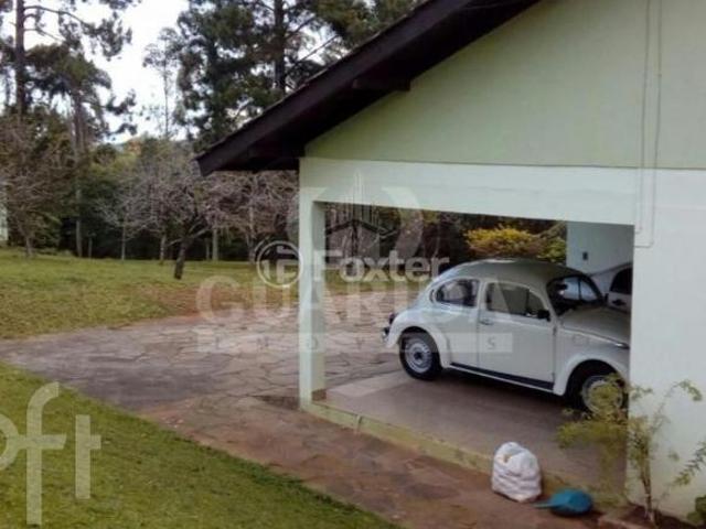 Casa à venda em Hipica com 145 m², 3 quartos, 2 suítes, 3 vagas