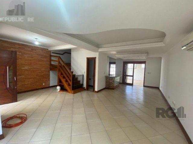 Casa à venda em Hípica