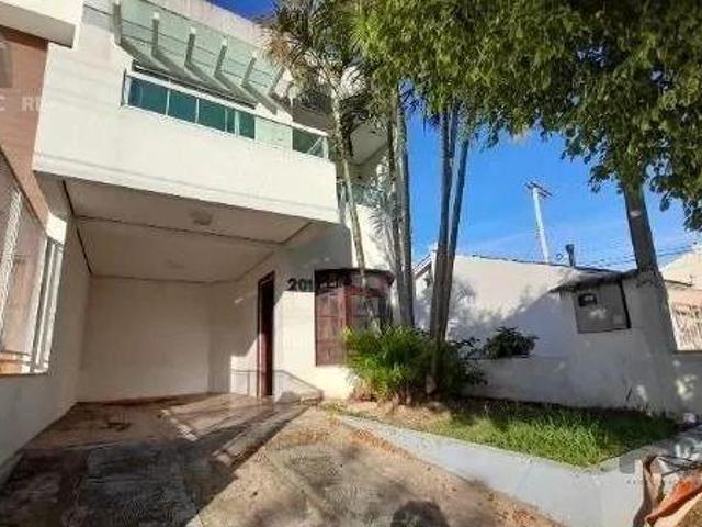 Casa à venda em Hípica