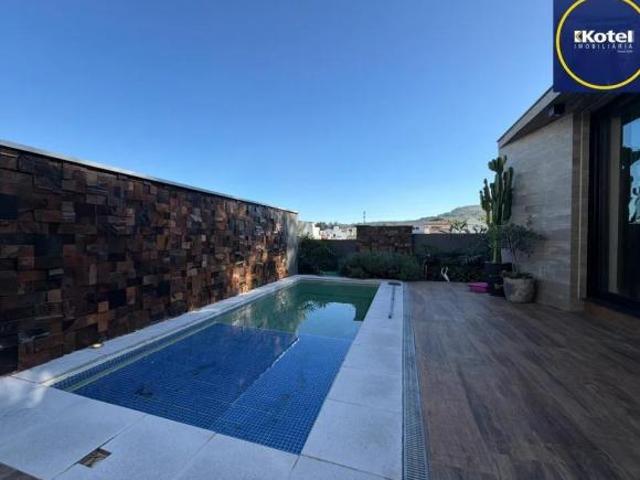Casa à venda em Hípica