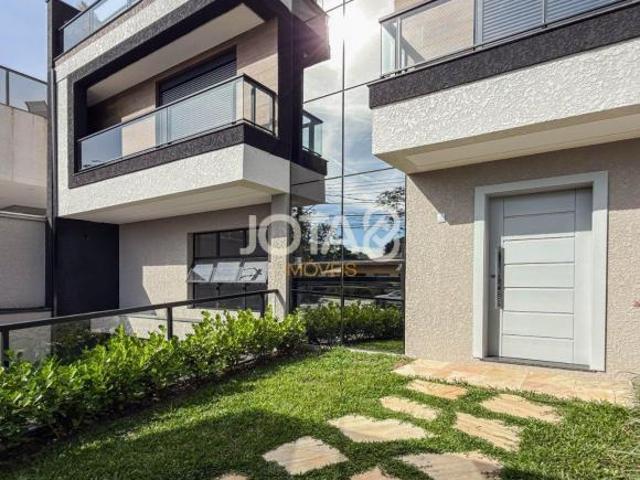 Casa à venda em Juvevê