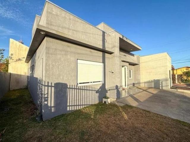 Casa à venda em Imbé, Balneário Mariluz, próxima ao mar!