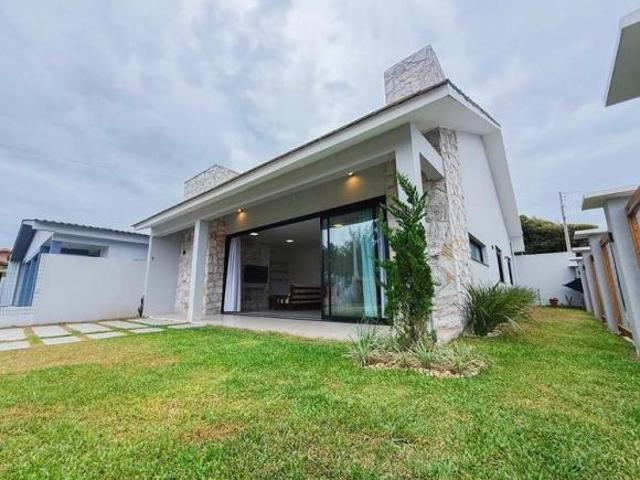 Casa à venda em Imbé Próxima ao mar