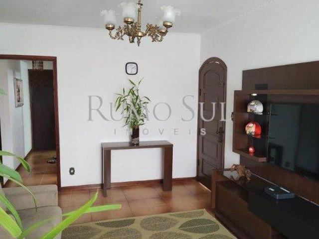 Casa à venda em Interlagos