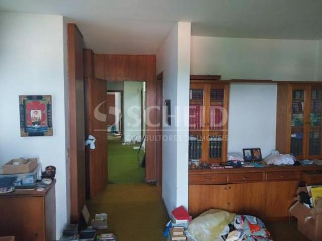 Casa a venda em Interlagos