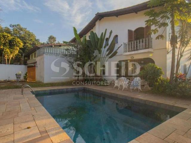 CASA A VENDA EM INTERLAGOS BOLSÃO DE INTERLAGOS  590 M²