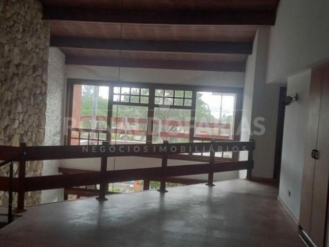 Casa à venda em Interlagos com 4 Suítes e 10 Vagas