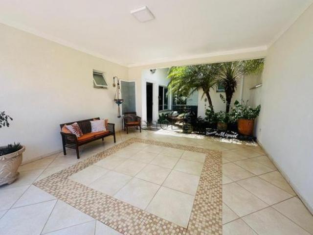 Casa à venda em Indaiatuba, Altos da Bela Vista, com 3 suítes, com 175 m², Resid