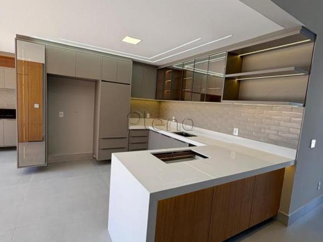 Casa à venda em Indaiatuba, Caldeira, com 3 suítes, com 203 m², Residencial Evidencias