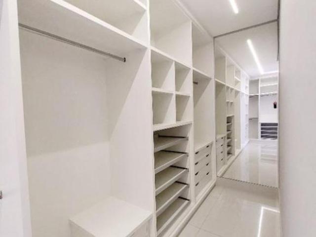 Casa à venda em Indaiatuba, Chácara Areal, com 4 suítes, com 376 m², Jardim Residencial Santa Clara